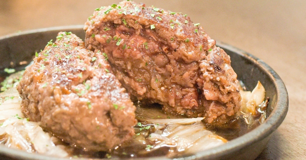 【新浜松】肉汁じゅわわ！名物牛100％ハンバーグは粗挽きの肉感とニンニクのWパンチ『ぐるり』 | favy[ファビー]