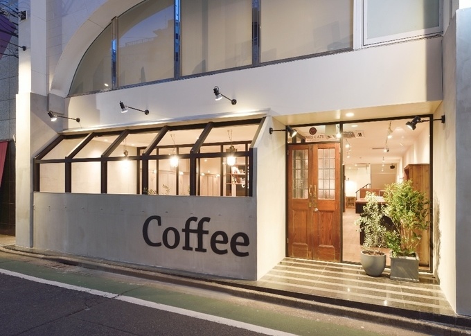 【神楽坂】USBやヘッドセットも貸し出しOK！コワーキングスペースとしても使える『TOKI CAFE』 | favy[ファビー]