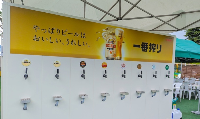 毎年10万人以上が来場！神宮外苑『森のビアガーデン』好評開催中 | favy[ファビー]